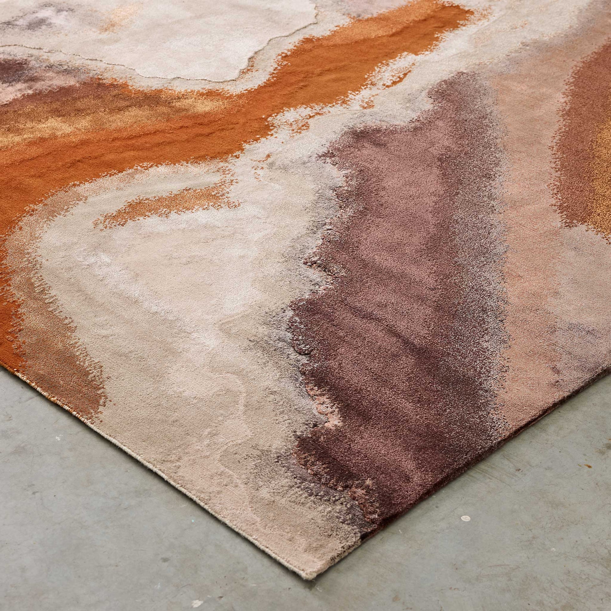 Gradient | Carnelian - Tappeti Fine Handcrafted Rugs + Carpets